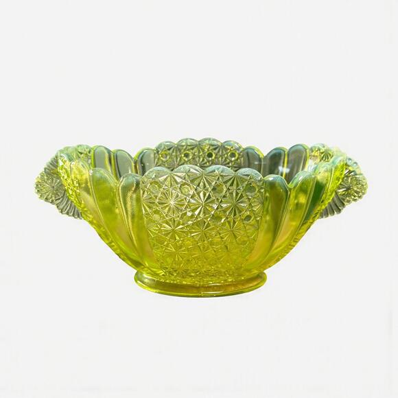 Fenton | Dining | Fenton Daisy Button Topaz Vaseline Large Fruit Bowl ...